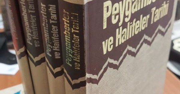 PEYGAMBERLER VE HALİFELER TARİHİ 4 CİLT TAKIM